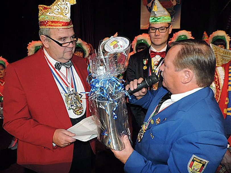 Seit 25 Jahren gemeinsam im Karneval | halloherne.de